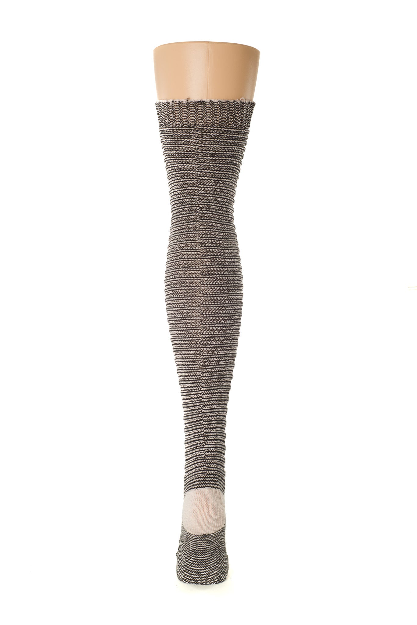 Horizontal Ribbed / Banded Stockings | Delp Stockings